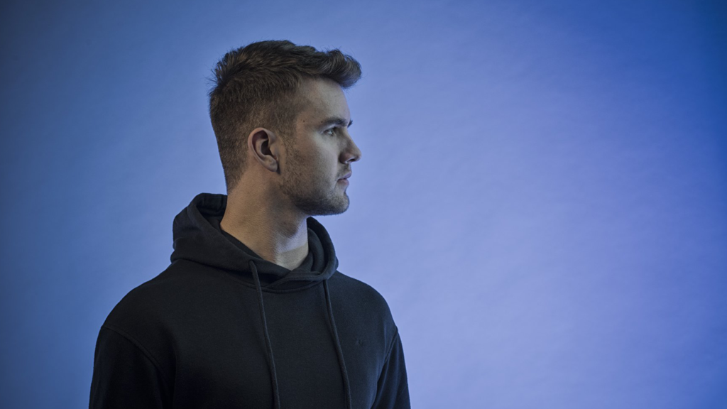 “Sky On Fire” : YVO va vous donner envie de partir en voyage… - Riptide Mag