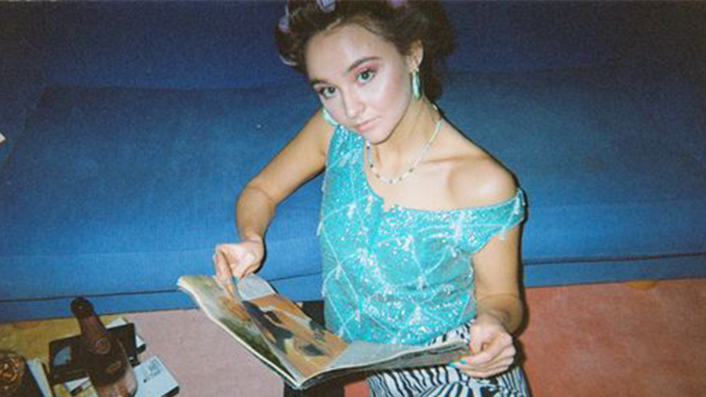 Amanda et son titre "Like you do" - Riptide Mag