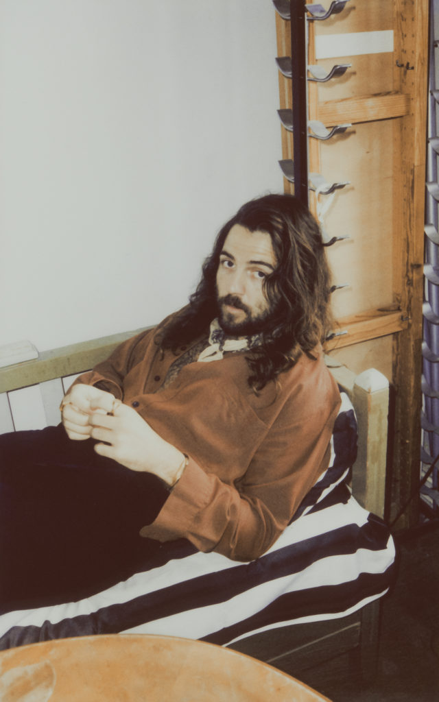 Hesitate : Le nouveau single Hazlett en featuring avec OSKA - Riptide Mag