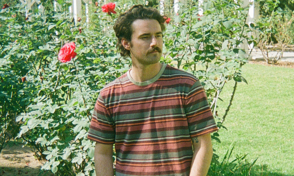 Détendez-vous et profitez de la 'Brand New Life' de Gregory Ackerman